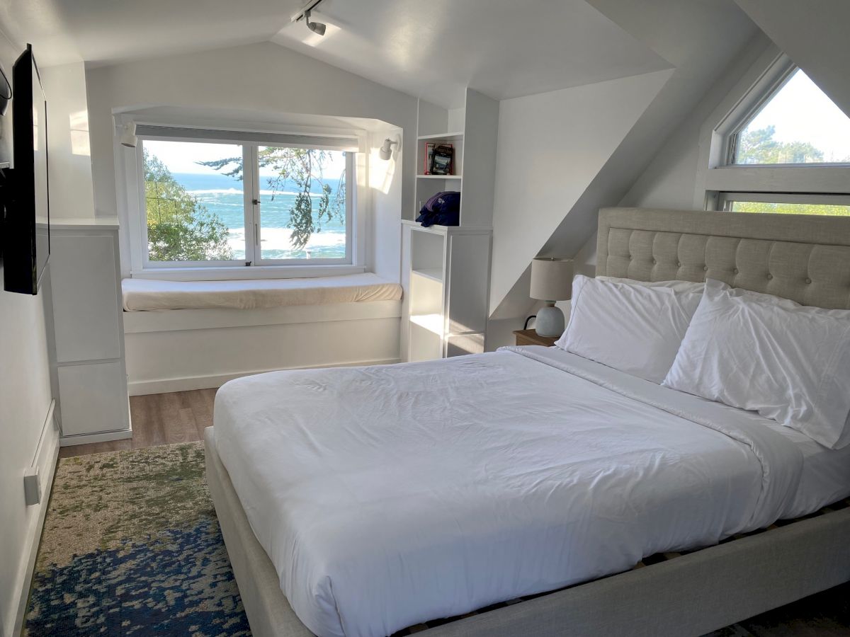 Mendocino Cottages With Ocean View - Agate Cove Inn™